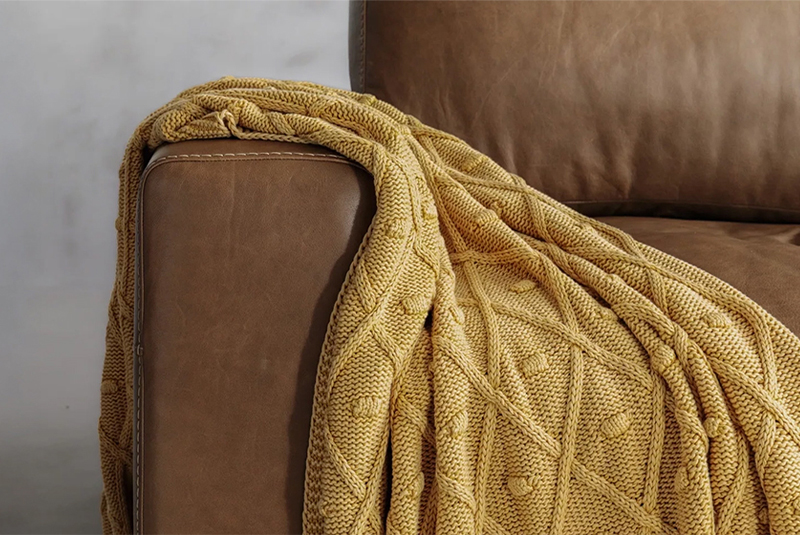 Throw Collection | Cielo